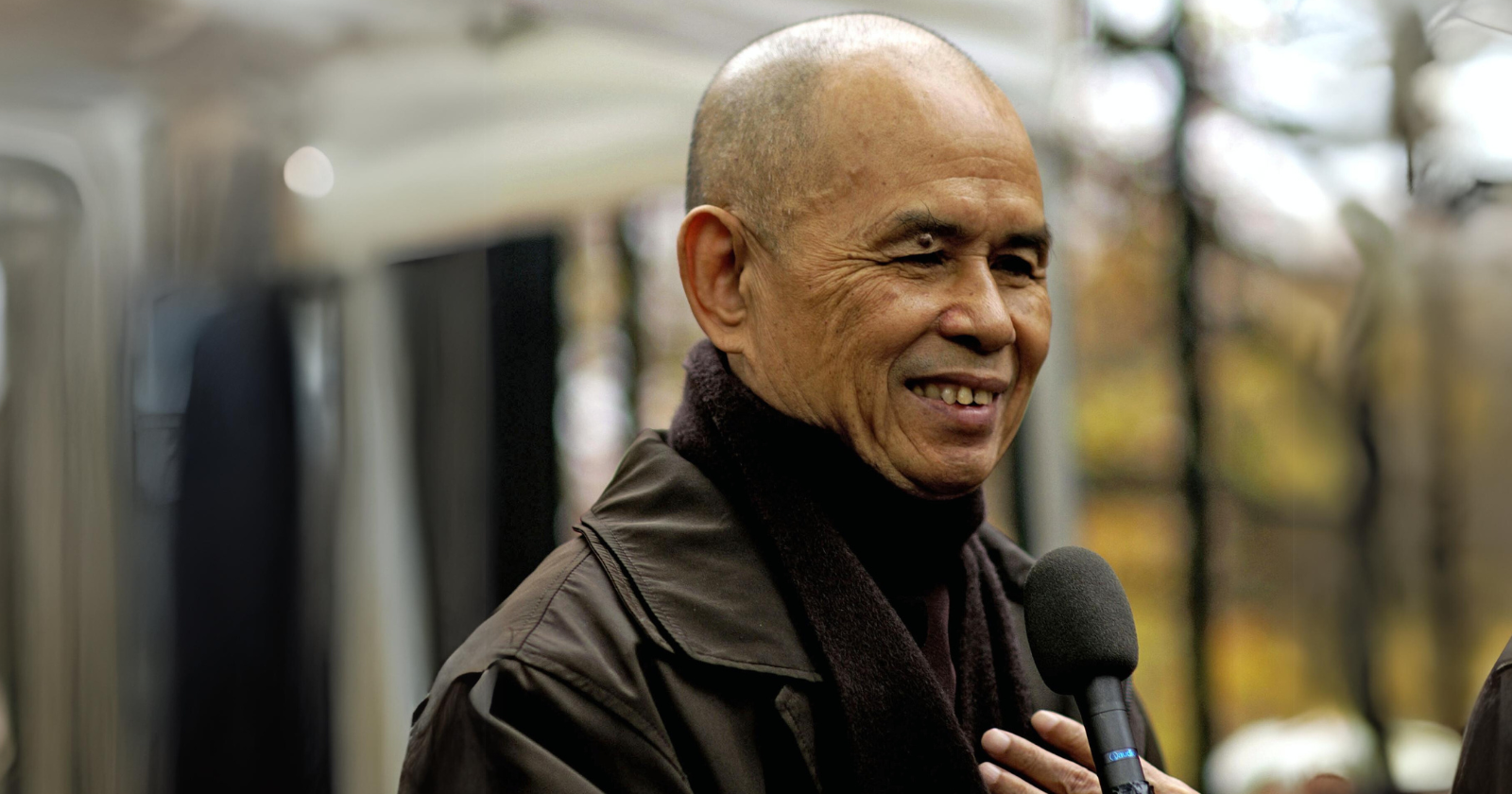 Thich Nhat Hanh’s powerful truth about happiness in just two lines